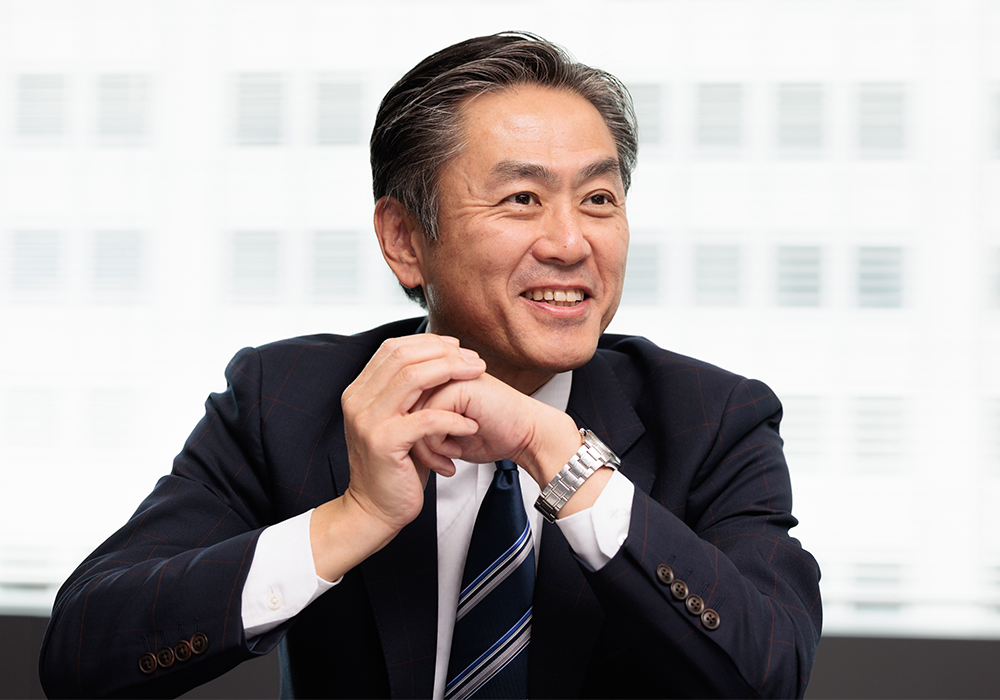 統合会社「アルティウスリンク」が発足～KDDIエボルバとりらいあコミュニケーションズのシナジーでデジタルBPOのリーディングカンパニーへ｜be CONNECTED.｜法人のお客さま｜KDDI株式会社